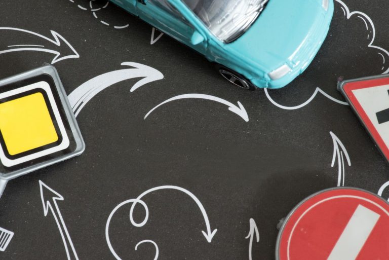 Comprendre la signalisation routière pour une meilleure sécurité - PICO ...